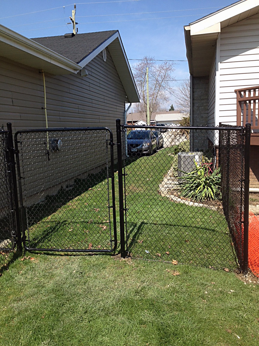 The #1 Best Chain Link Gate Installation Hamilton Near You